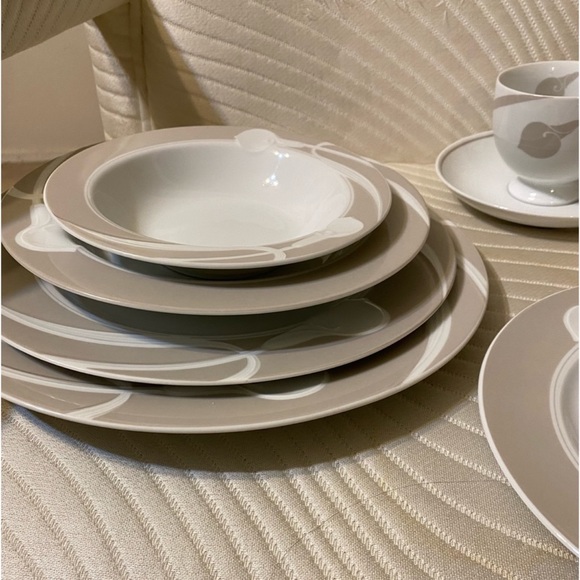 Mikasa | Dining | Mikasa 8 Serving 48pcfine China Flair Beige Embossed ...